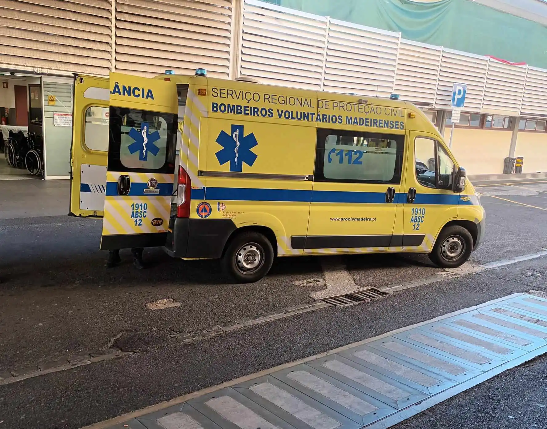 Menina com 5 anos sofre queimadura — AgoraMadeira